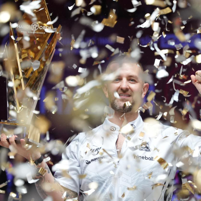 Jayson Shaw firma un contrato de patrocinio con Iwan Simonis y Aramith ...